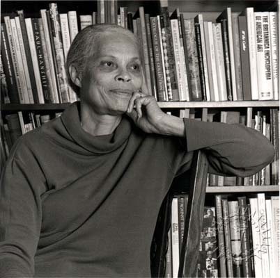 Gwendolyn Knight Lawrence – Artist